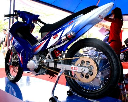 HIGHLIGHT AUTOMOTIVE: Jupiter MX 135LC Racing Look