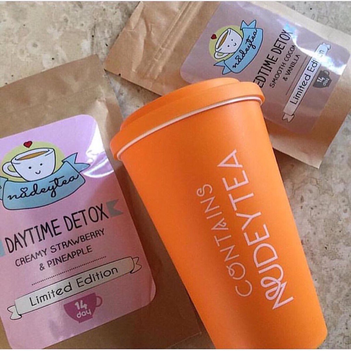 The Brunettes Kitchen: Review | Nudey Tea Fruity TeaTox