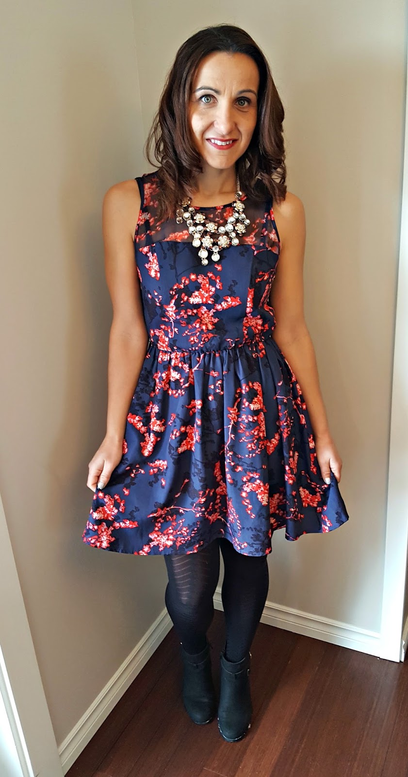 Bo's Bodacious Blog: Fashion Friday: One Dress Two Ways