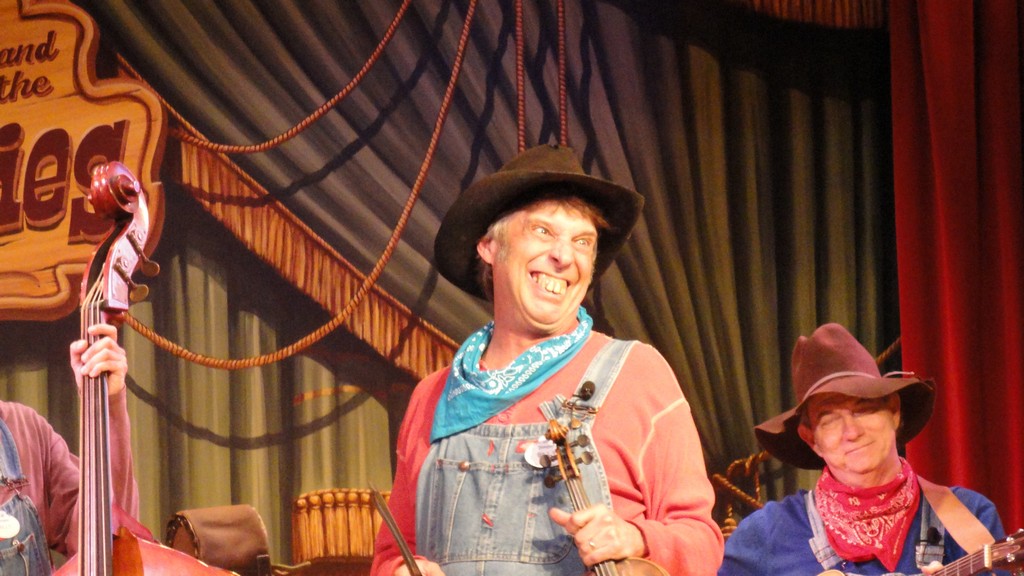 The Disneyland Traveler Blog: A Very Special Billy Hill Performance