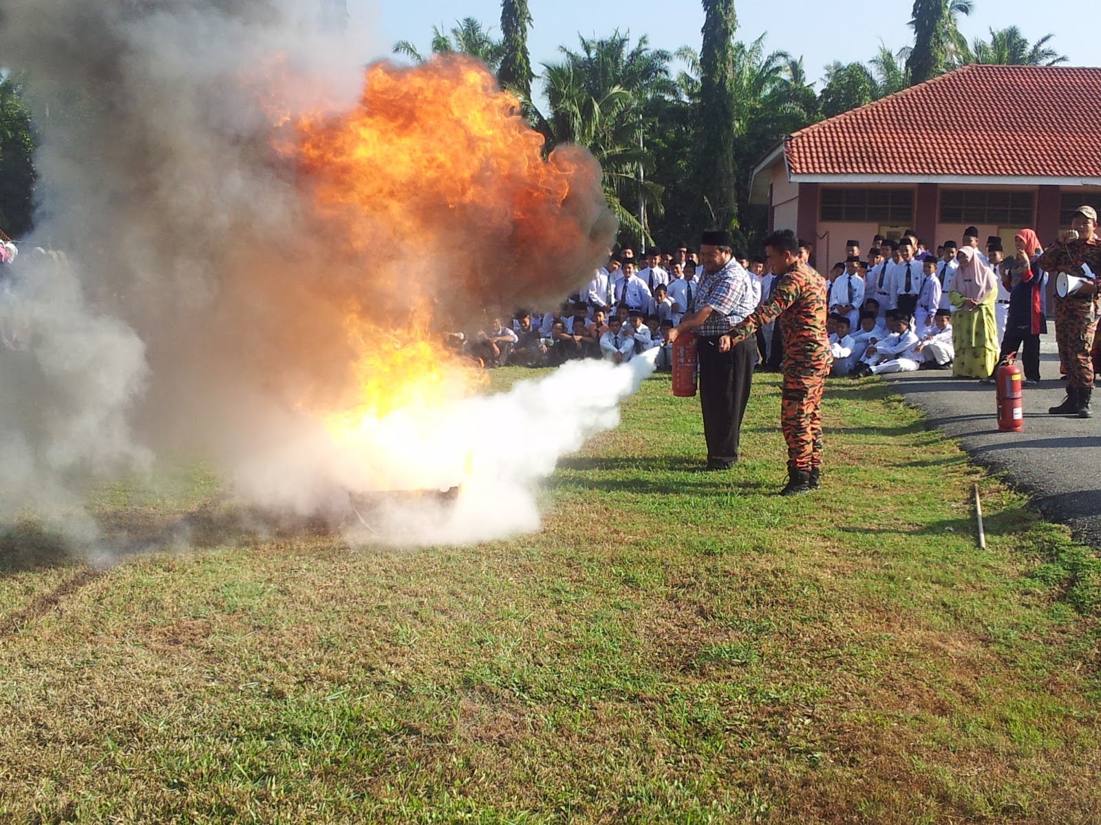 Portal SAM Bagan Terap: Latihan Kebakaran Bersama Pasukan Bomba ...