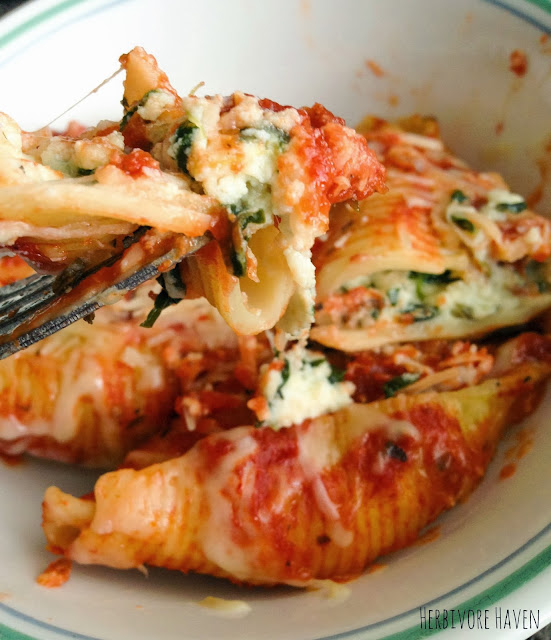 Herbivore Haven: Classic Stuffed Shells