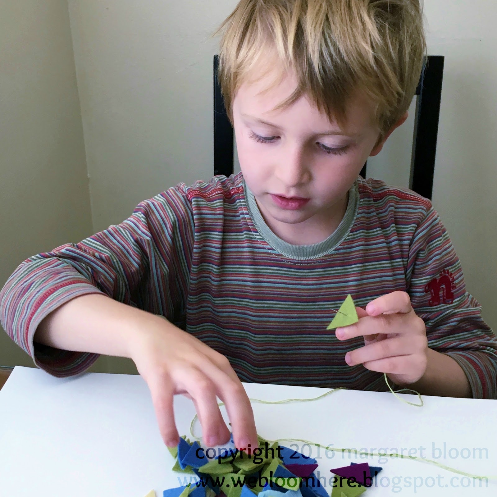 we bloom here: tutorial :: a scrappy snake