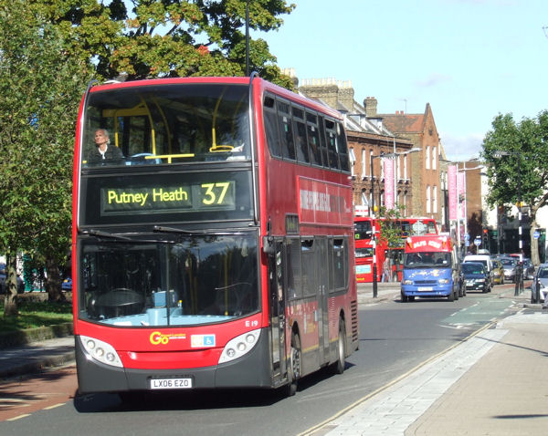 Random streets: Peckham, UK