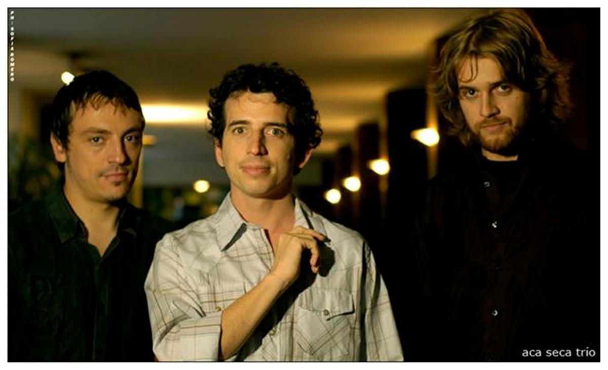 Voces de la Patria Grande: ACA SECA TRÍO - BIOGRAFÍA: