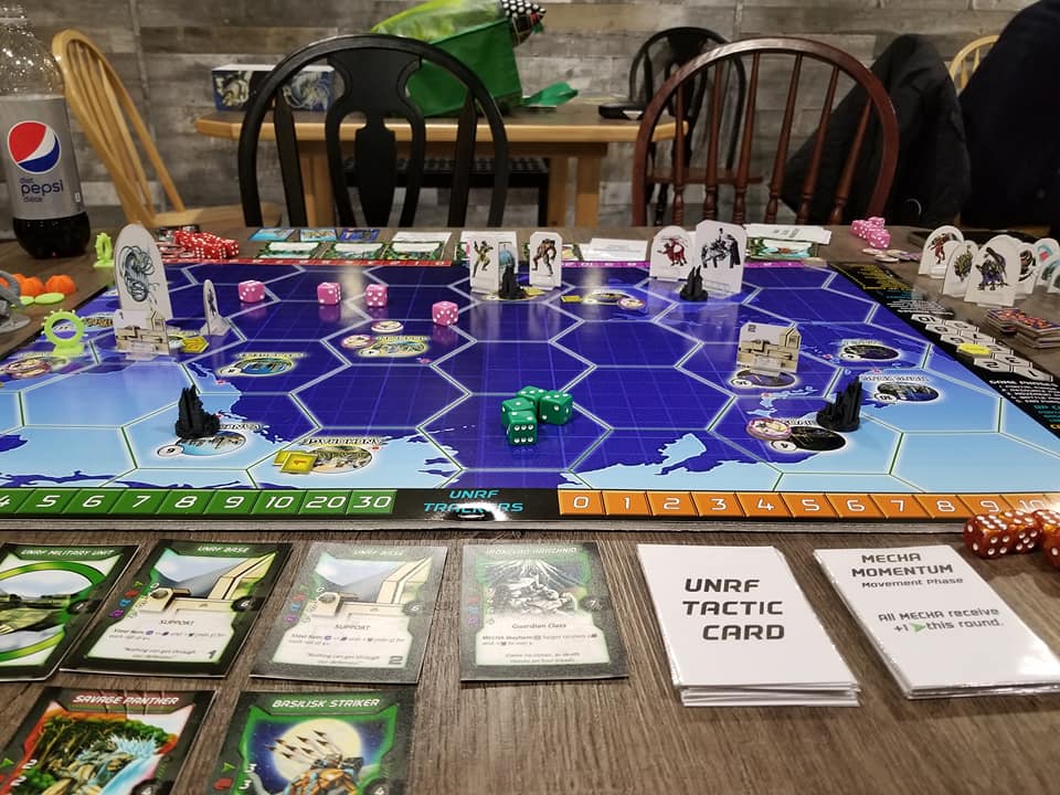 A sci-fi strategy boardgame of alien invasion and battles between giant ...
