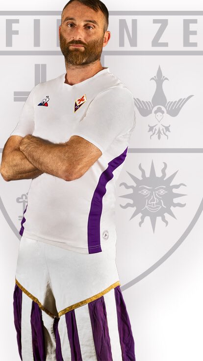 Again 5 Player Kits - ACF Fiorentina 18-19 Home + 4 Away Kits Released ...