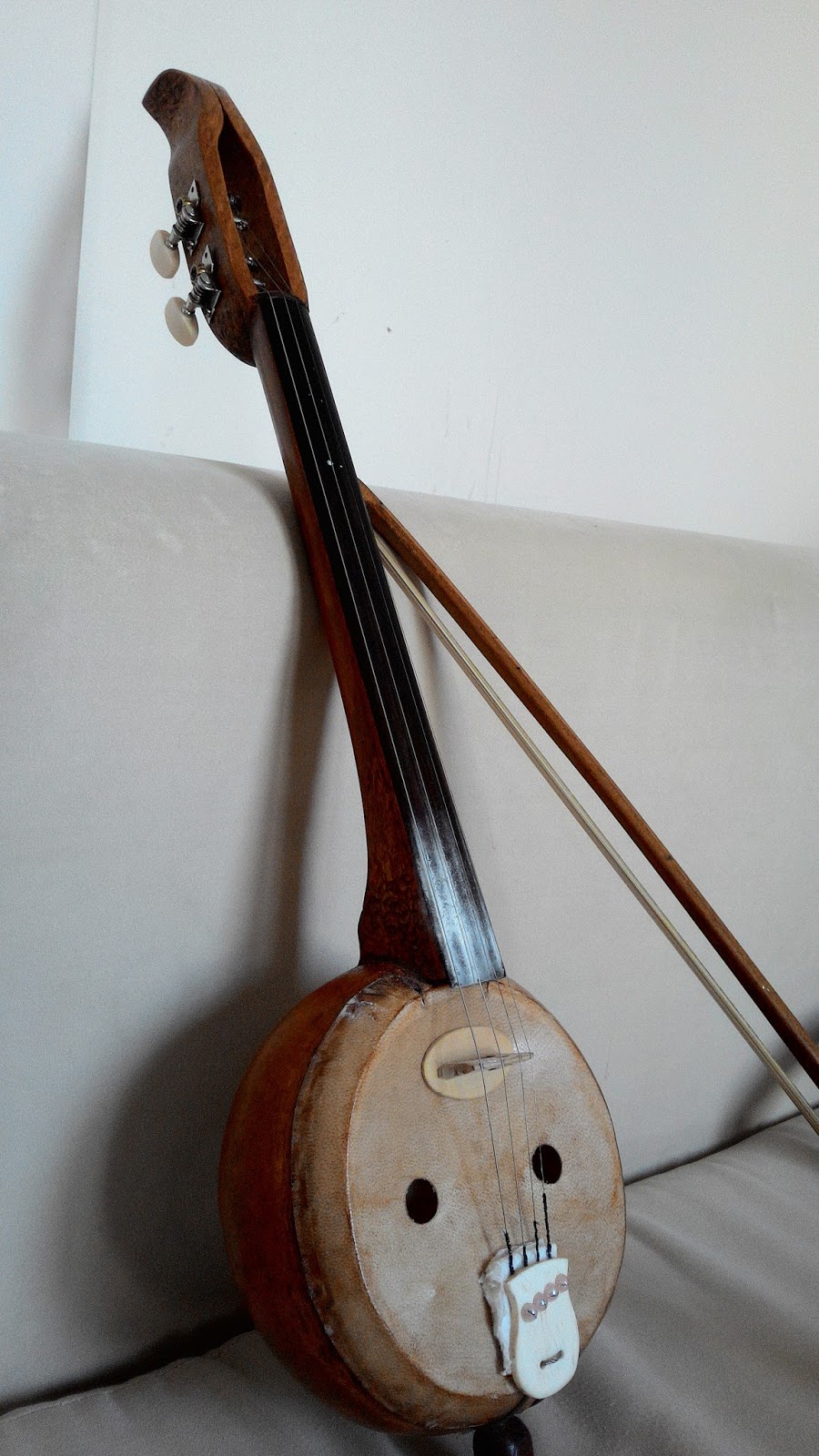 Gourd Fiddle(kabak kemane)