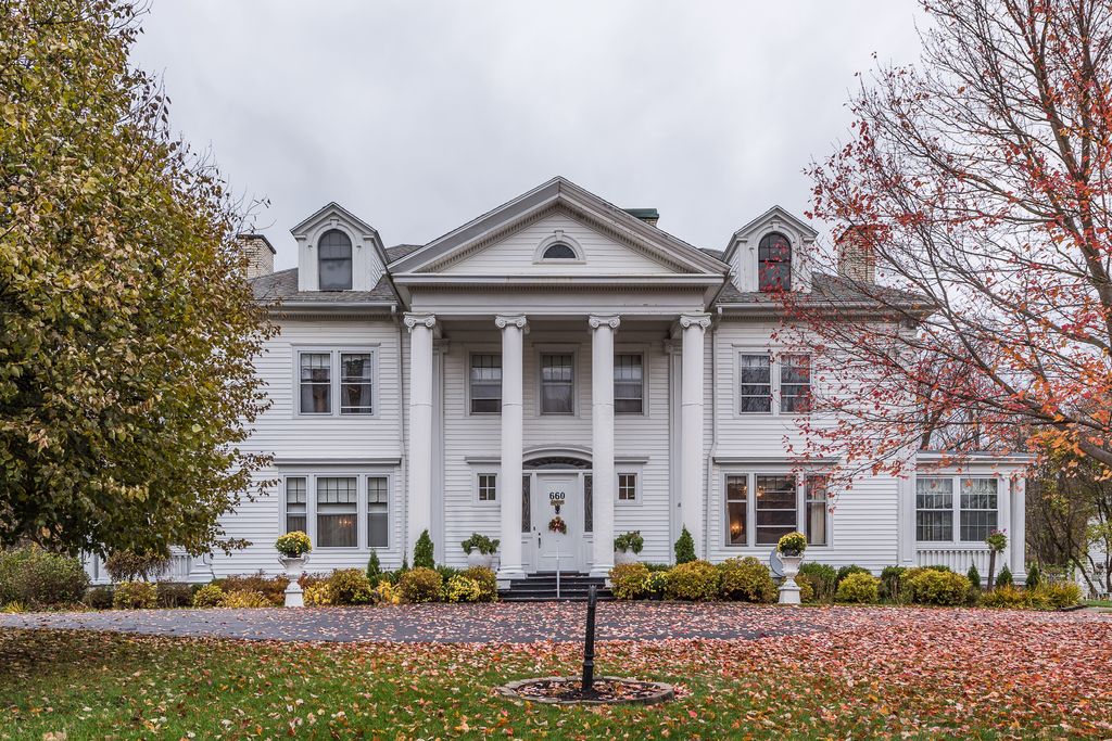 Sweet House Dreams: Sunnyside, 1910 Colonial in Olean, New York