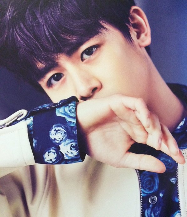 2PM Nichkhun - "Galaxy of 2PM" Photobook ~ MY K-POP GALLERY