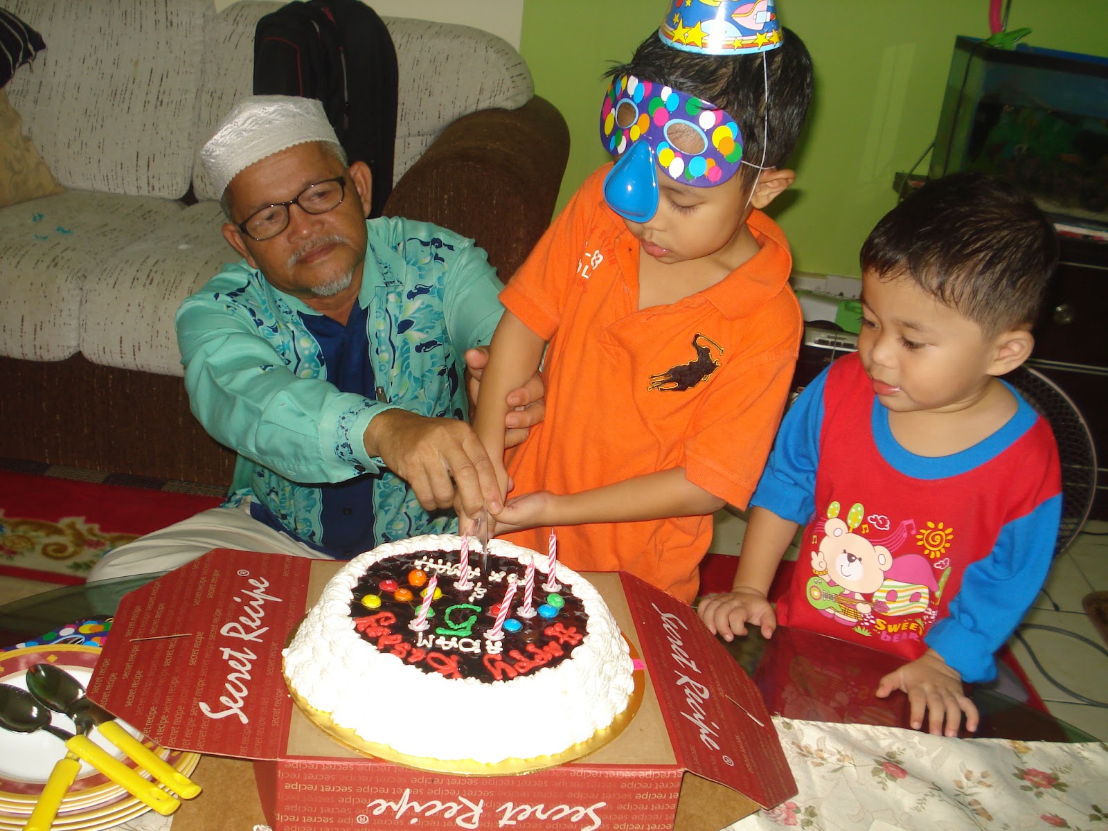 DiARy d'QaSEh: Birthday Adam Afiq 5th