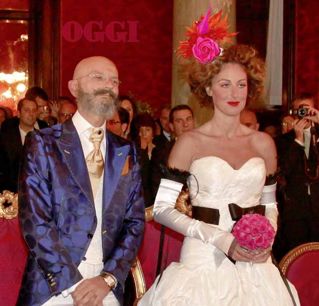 Vestiti da battesimo per bimbo: Gioia selis biografia