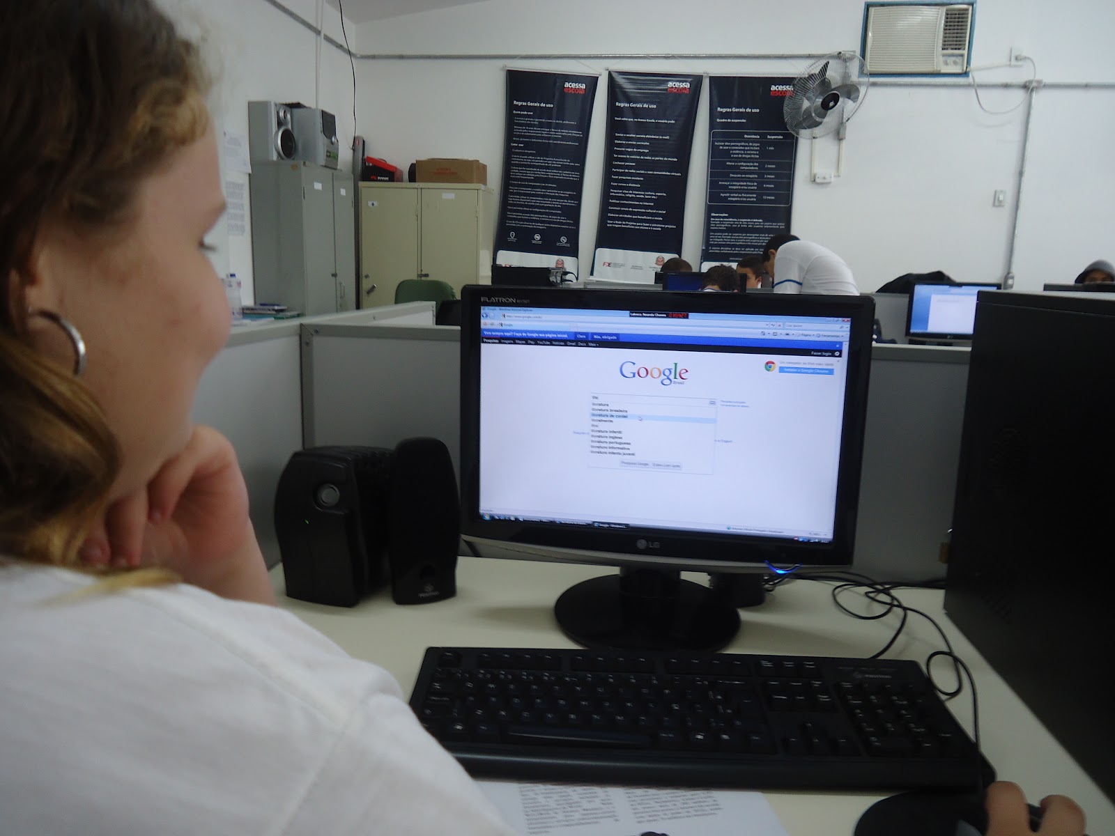 Professor Giedrer: Aula de Informática do Professor Giedrer