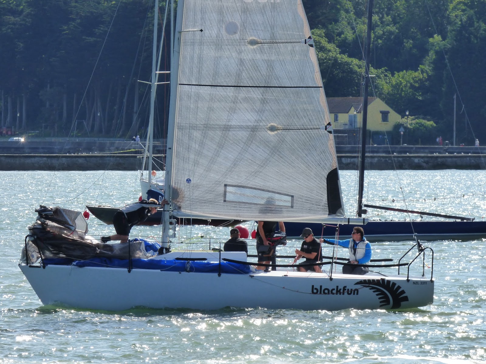 Shockwave40: Blackfun - 1/4 Ton IOR Yacht - designed by Laurie Davidson ...