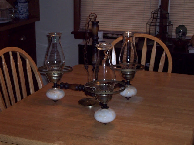 DIYing It: World's Ugliest Light Fixture EVER!