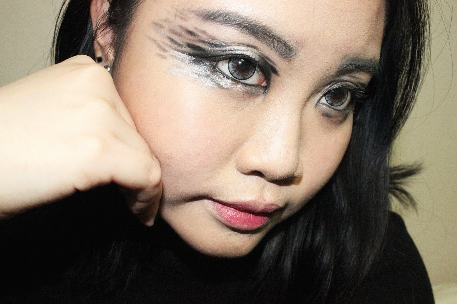 Vixx Makeup