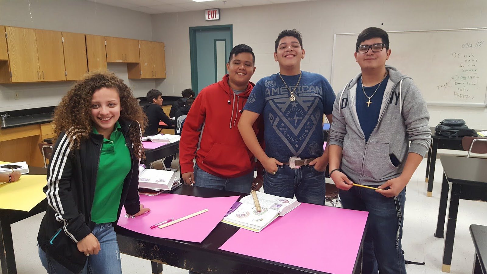 Eagle Pass ISD - iVision: Mavericks Look Into the Cell