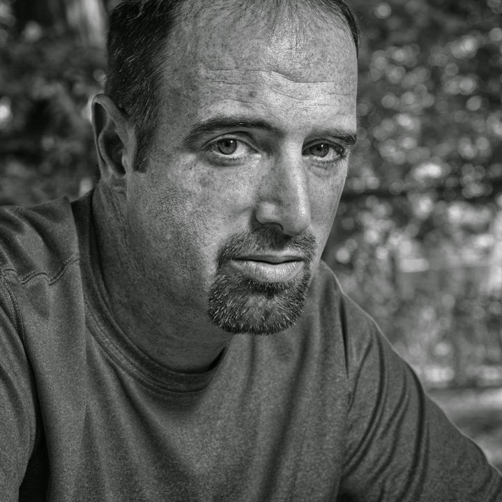 OLTRE IL MURO: ARTE e FOTOGRAFIA: JERRY TOVO | PHOTOGRAPHER