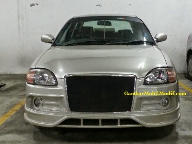 Foto dan Gambar Modifikasi Mobil: Foto Modifikasi Suzuki Baleno