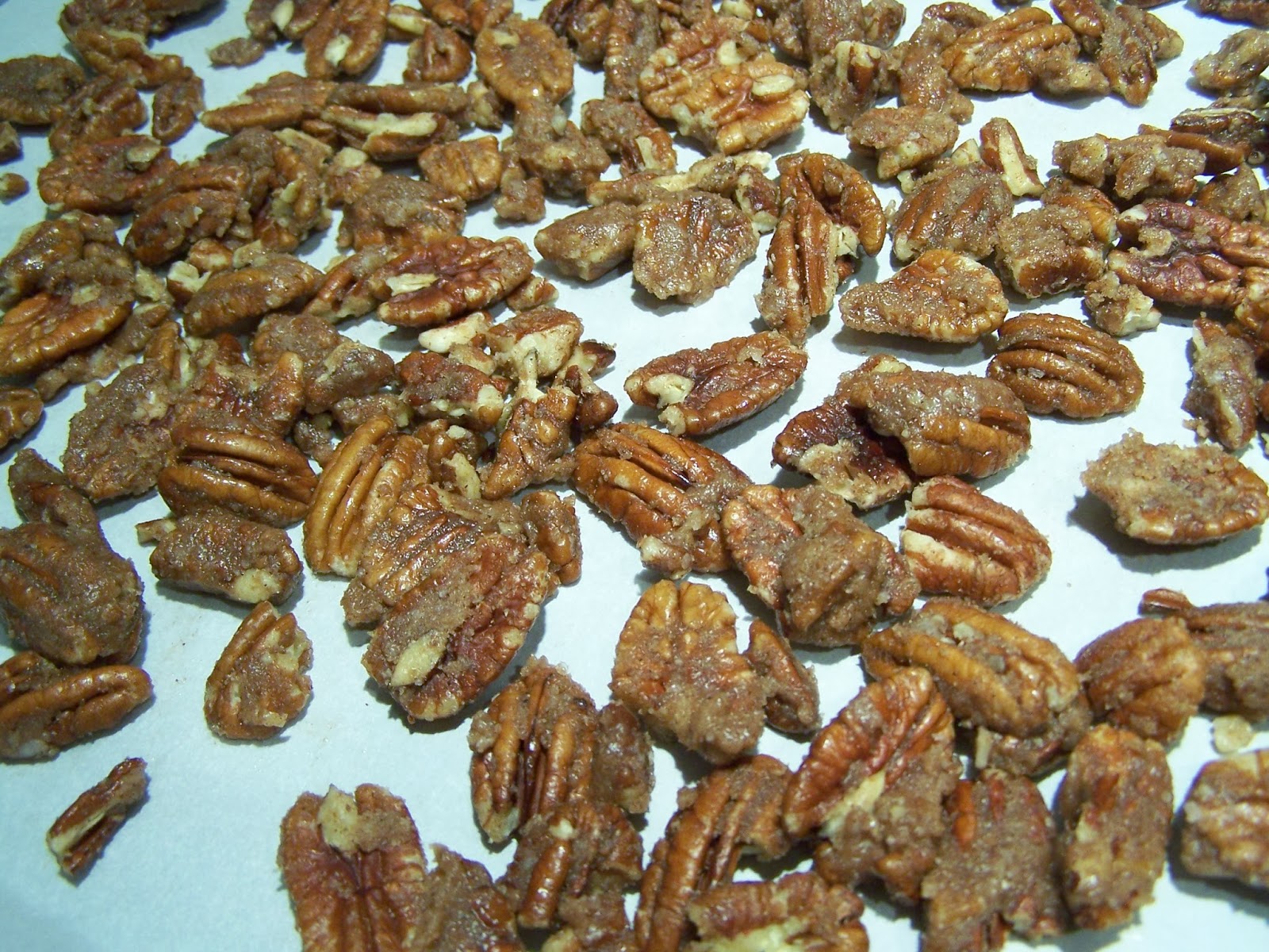 Go Ahead... Take A Bite!: Easy Cinnamon Spiced Pecans