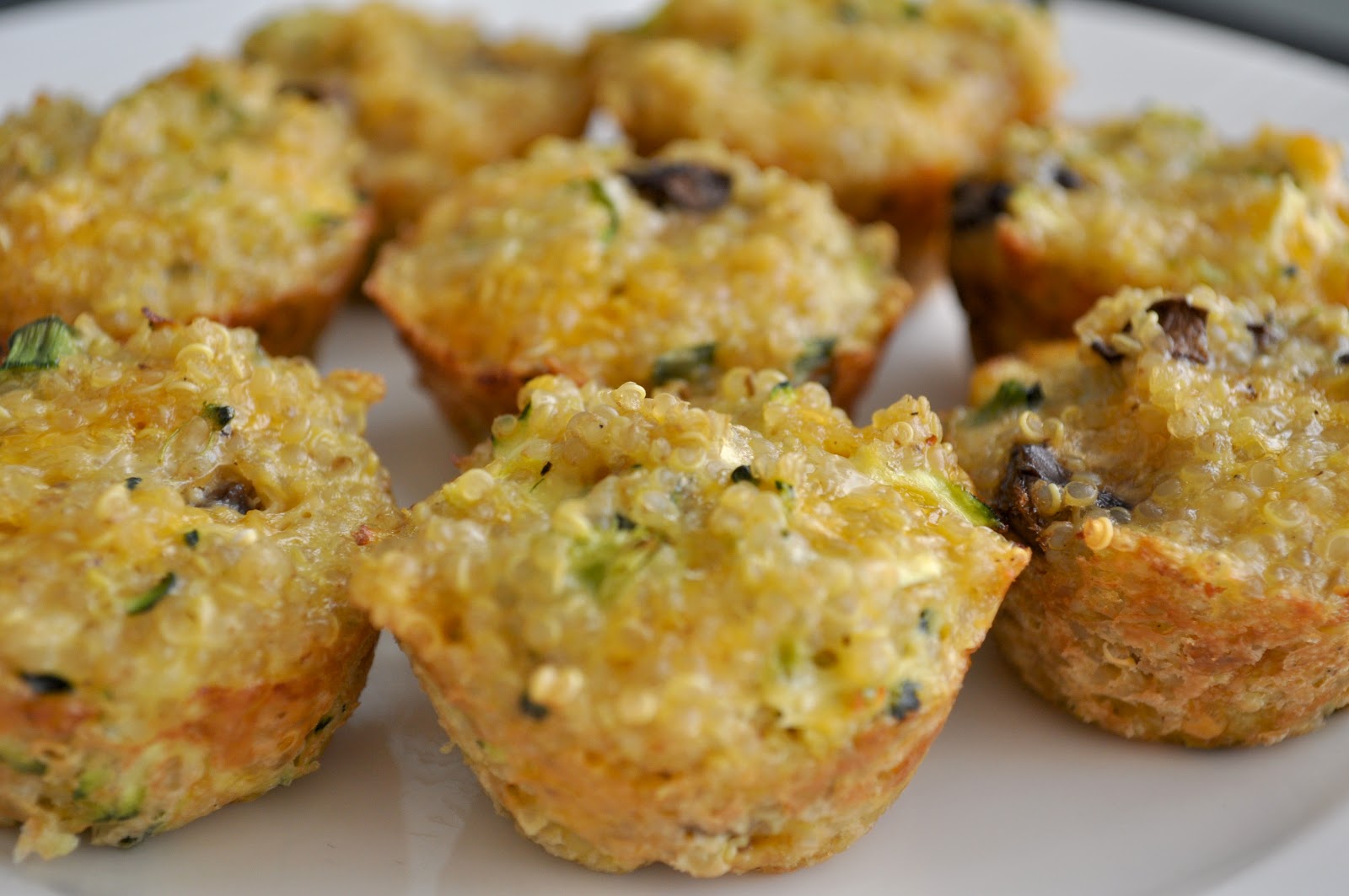 Sweet Home Helena: Quinoa Bites