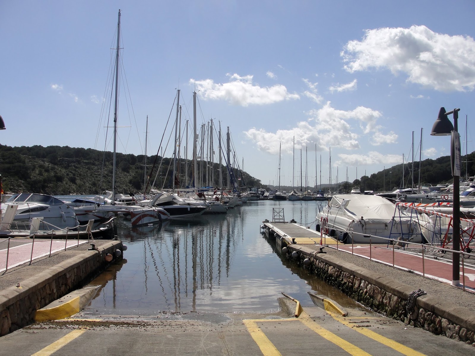 imatges de menorca: PORT D'ADDAIA (ES MERCADAL)