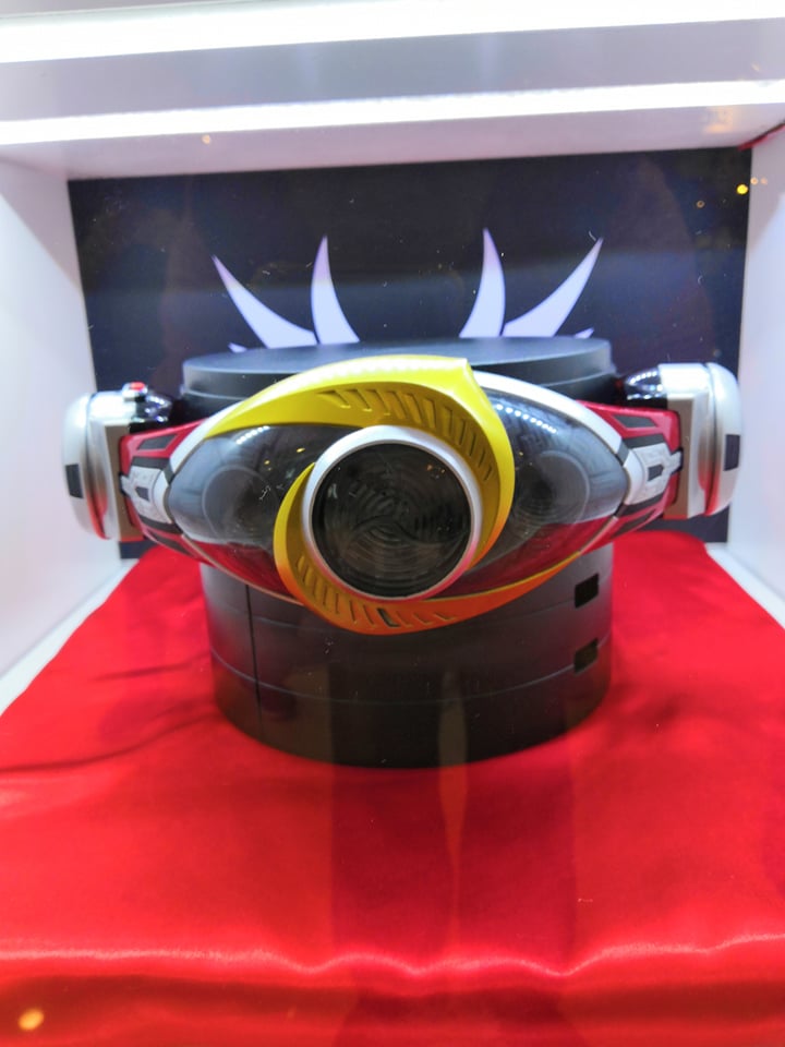 Heisei Kamen Rider Henshin Belt Display Seen In Hong Kong - JEFusion