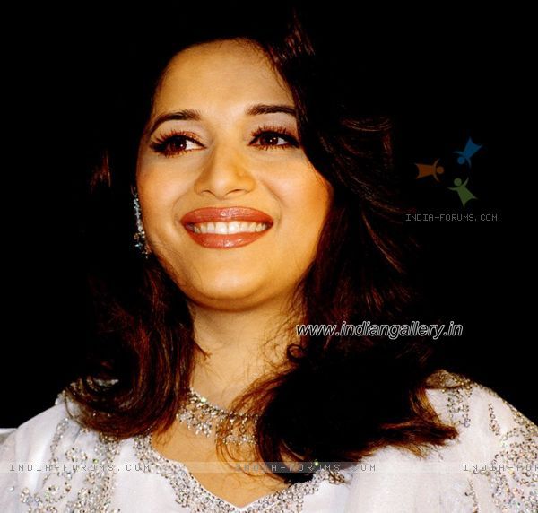 Madhuri Dixit Bollywood Actress Biography - Celebrity Gallery