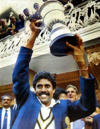 The Indian team which won the 1983 Cricket World Cup - Old Indian Photos