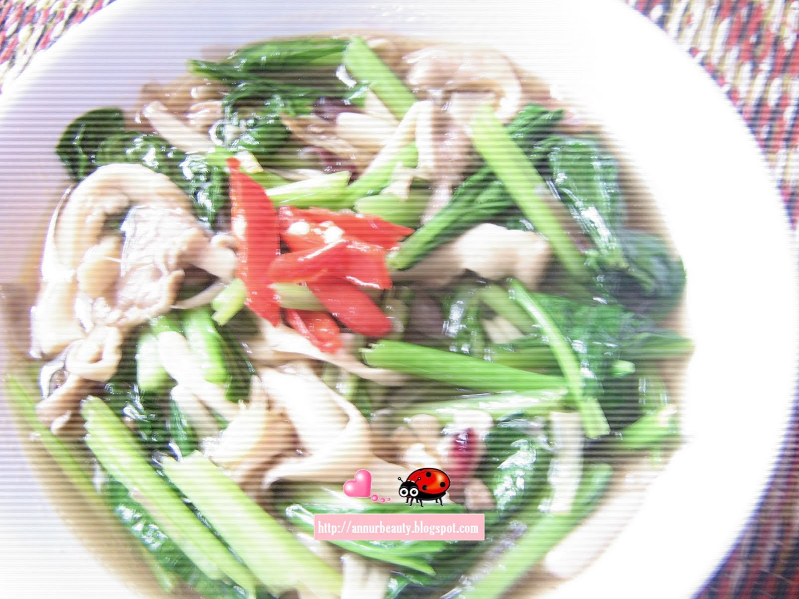 Goreng Tumis Sayur Sawi dan Cendawan - kEmA.kItCheN