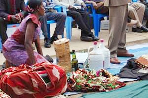 AB4 - CLUBE DO LIVRO E DA CULTURA: O ALAMBAMENTO