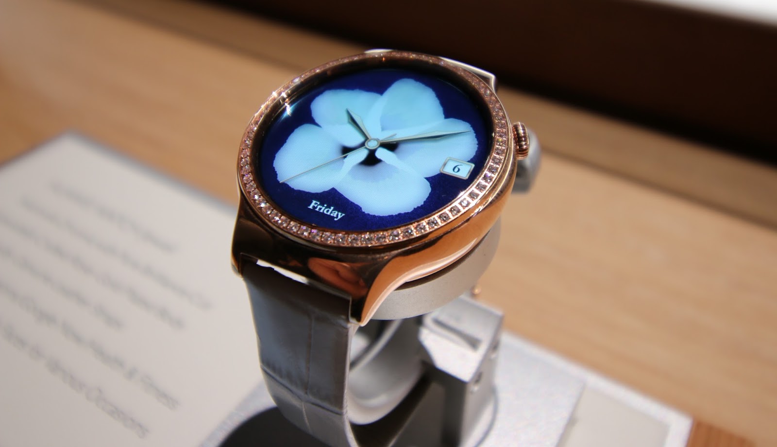 HUAWEI WATCH JEWEL - REVIEW - The Tech World