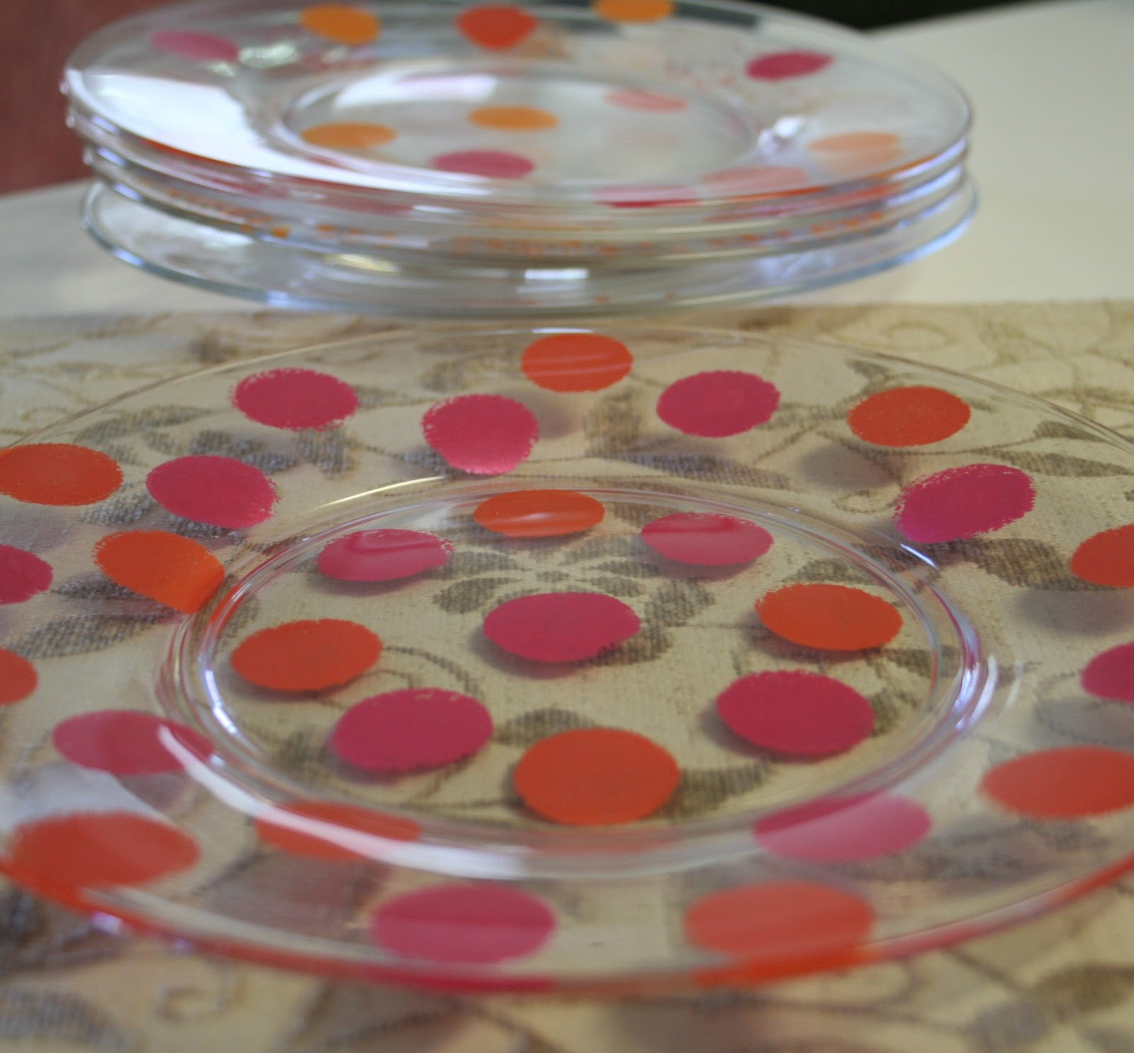 shapingup: DIY: Painted Plates