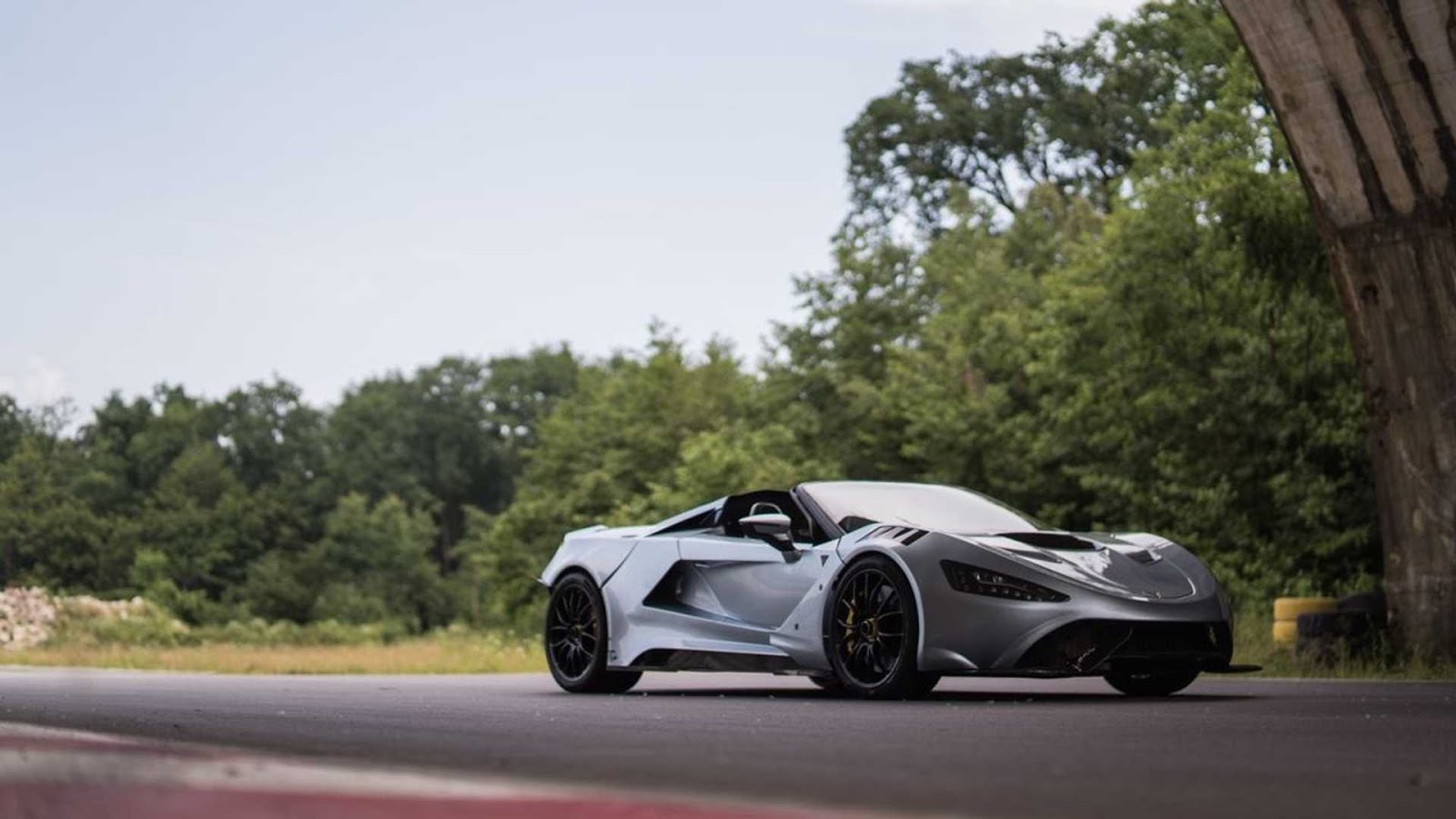 擁有950 HP最大馬力與380 KM/H極速的新銳超跑─Tushek TS 900 | SanjiNoir 黑侍樂讀