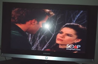 Montag's on fire: I'm Esta-tic!