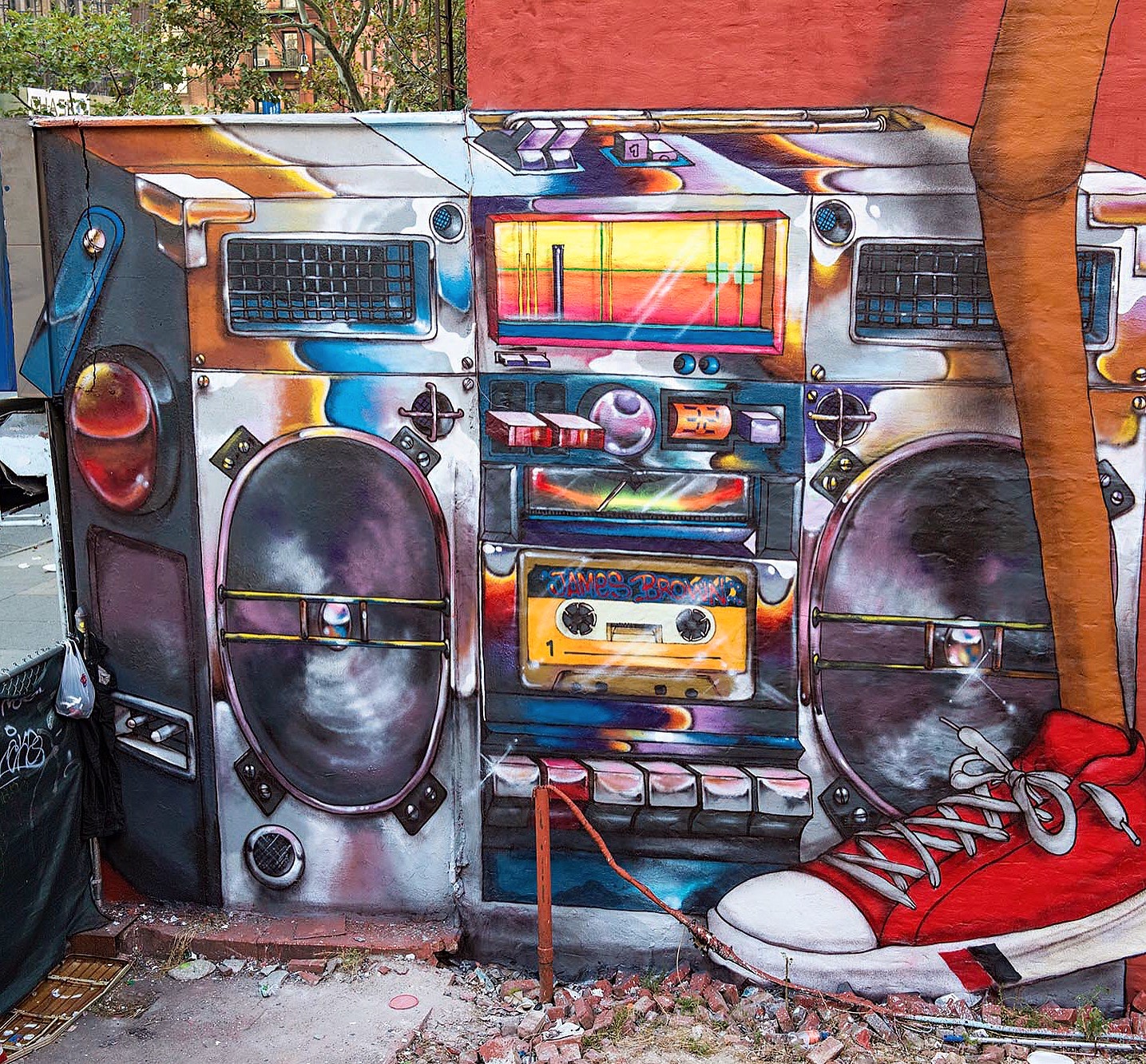 OSGEMEOS fazem mural em Nova York dedicado ao Hip-hop | New Era Rap