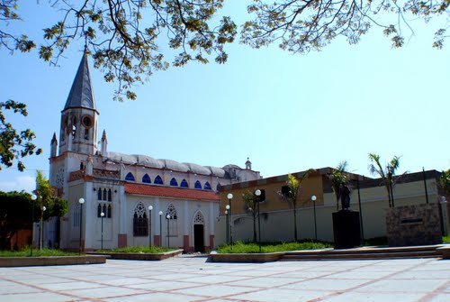 RECORRIENDO JUNTO A LOS MIRANDINOS: SITIOS TURÍSTICOS DE MIRANDA