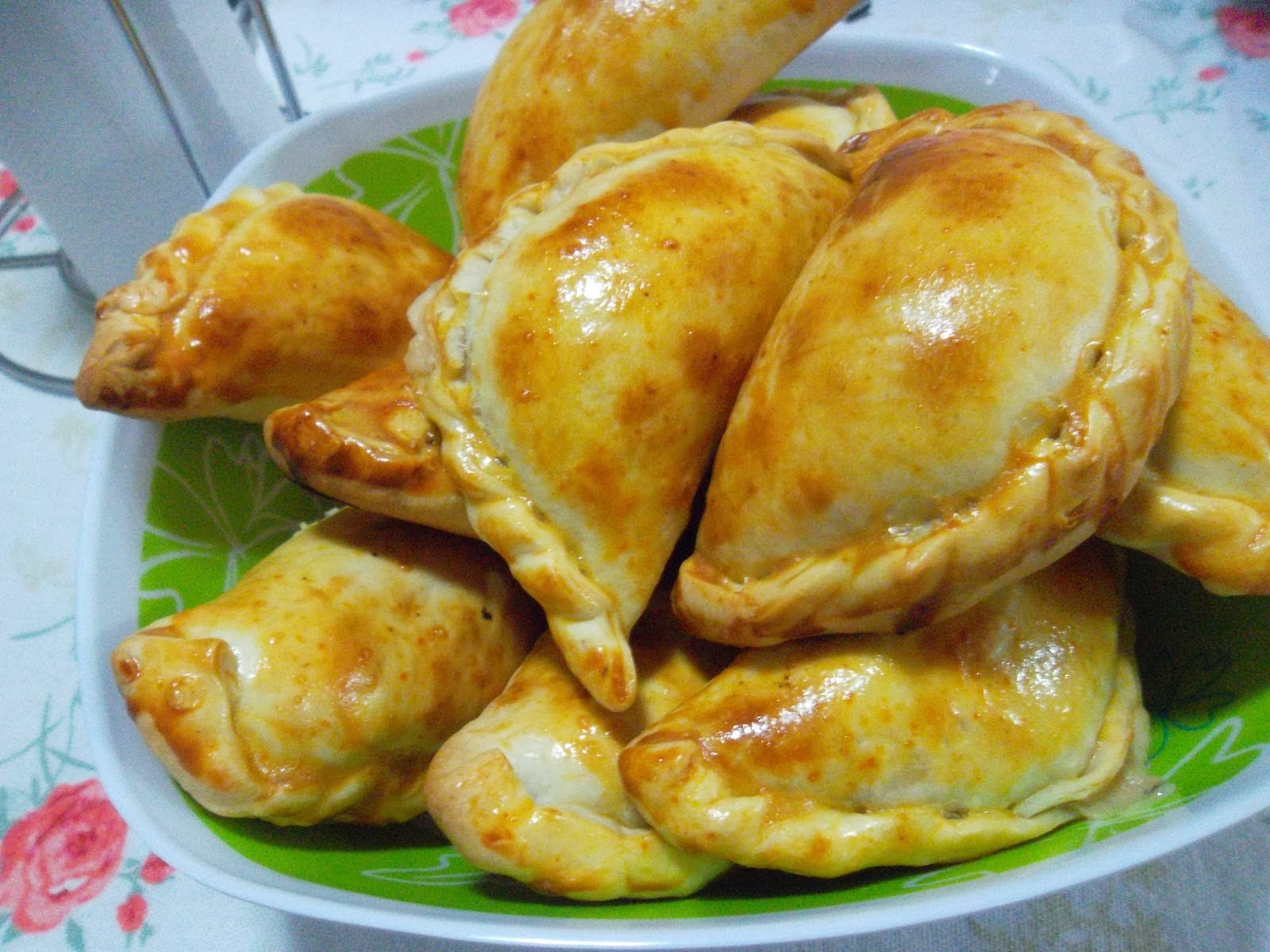 Um Pouco de Tudos: Pastel do forno delicioso