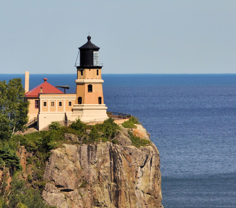 The Rainsbow Road: The North Shore Drive