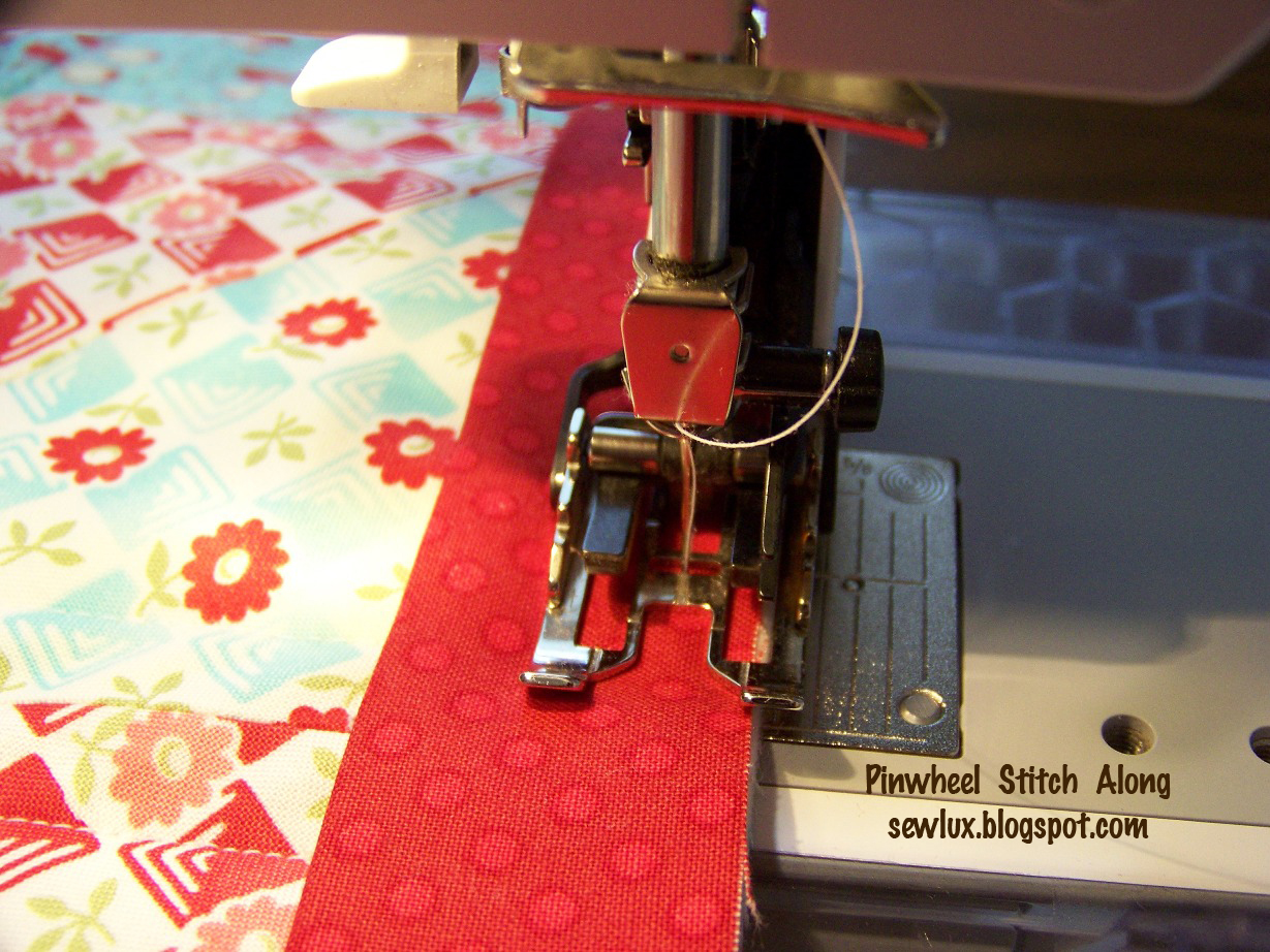 Sew Lux Fabric : Blog: Pinwheel Stitch Along Week 3 - Quilt & Bind