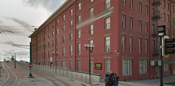 The Animal Jam Friendship Community: The Big Red Building - Animal Jam ...