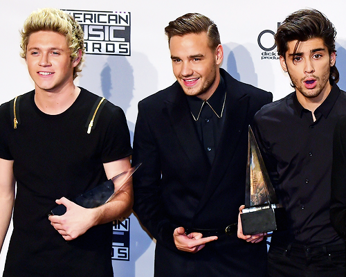 One Direction Girls ♥: Fotos de la "Press Room" en los American Music ...