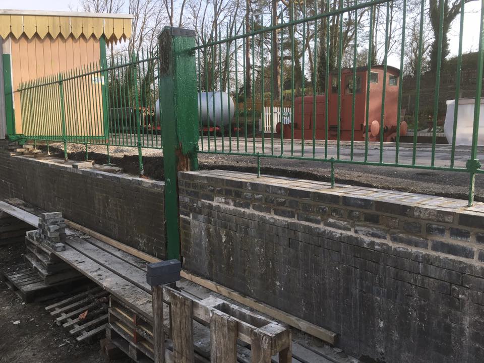 Rail Thing - Friends of the S&D: Shillingstone walls