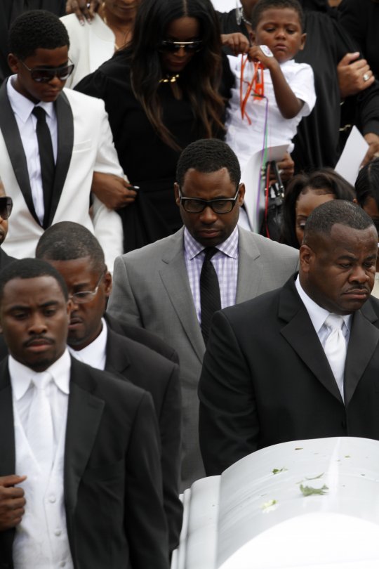 “Hello from paradise, wishing you were here,” Kile wrote. “Our vacation ...