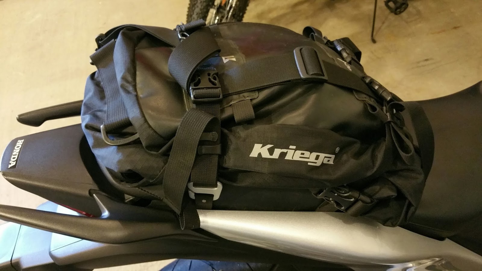 Canadian Moto Gal: GEAR REVIEW: Kriega US-20 Drypack