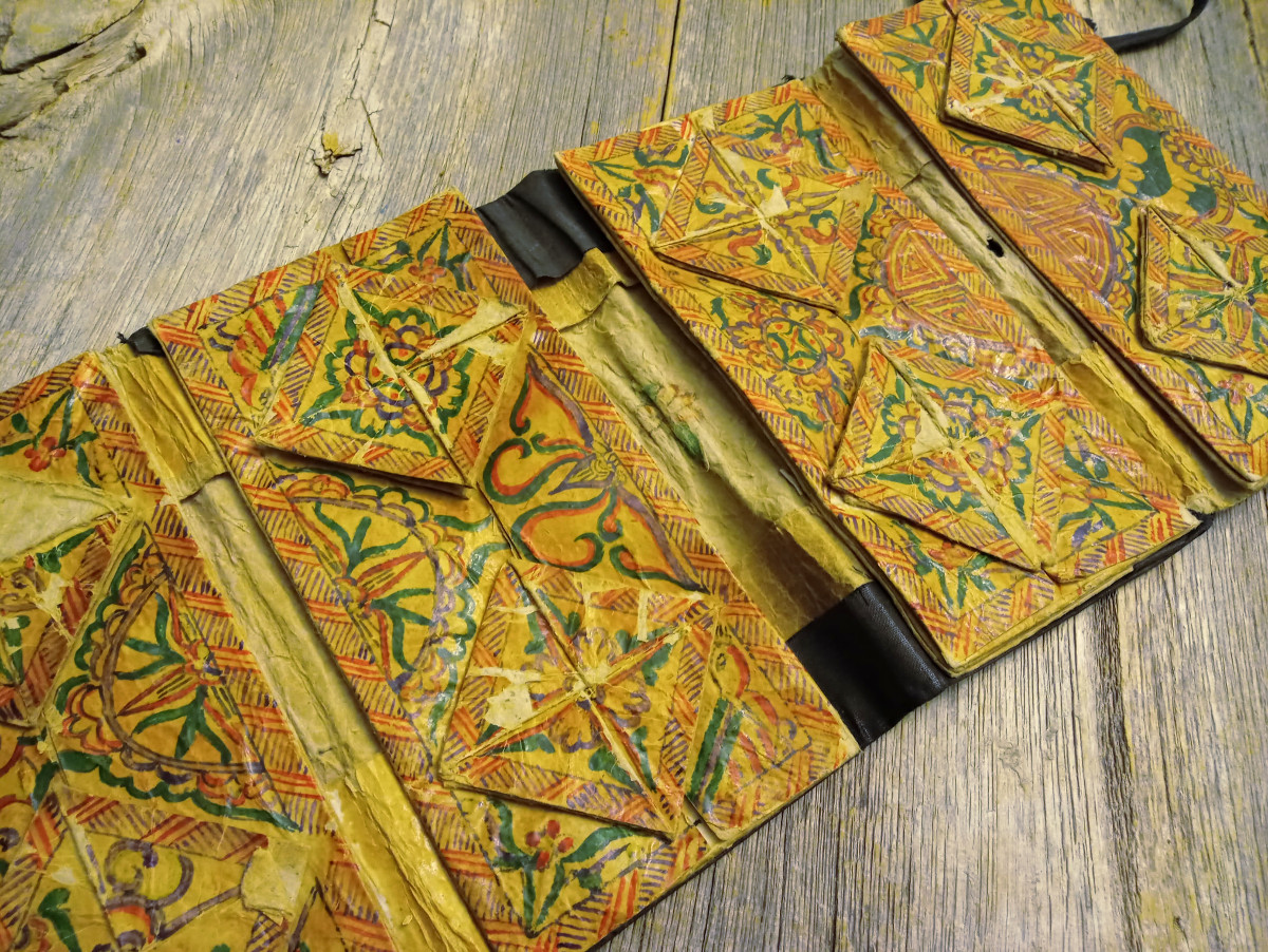 MyHandboundBooks: Zhen Xian Bao on screen