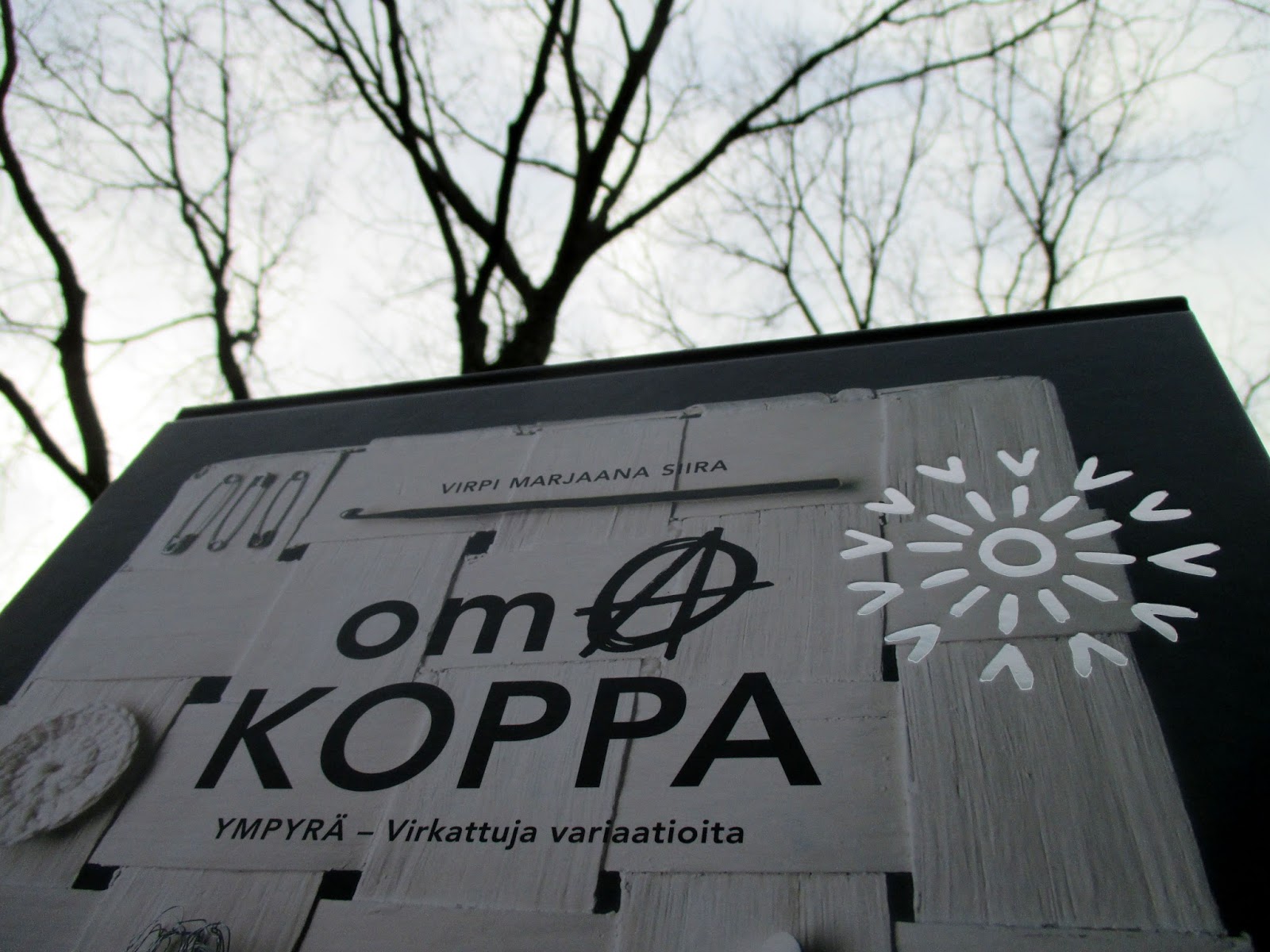 omⒶ KOPPA: kukkaympyrä-VILLATAKKI