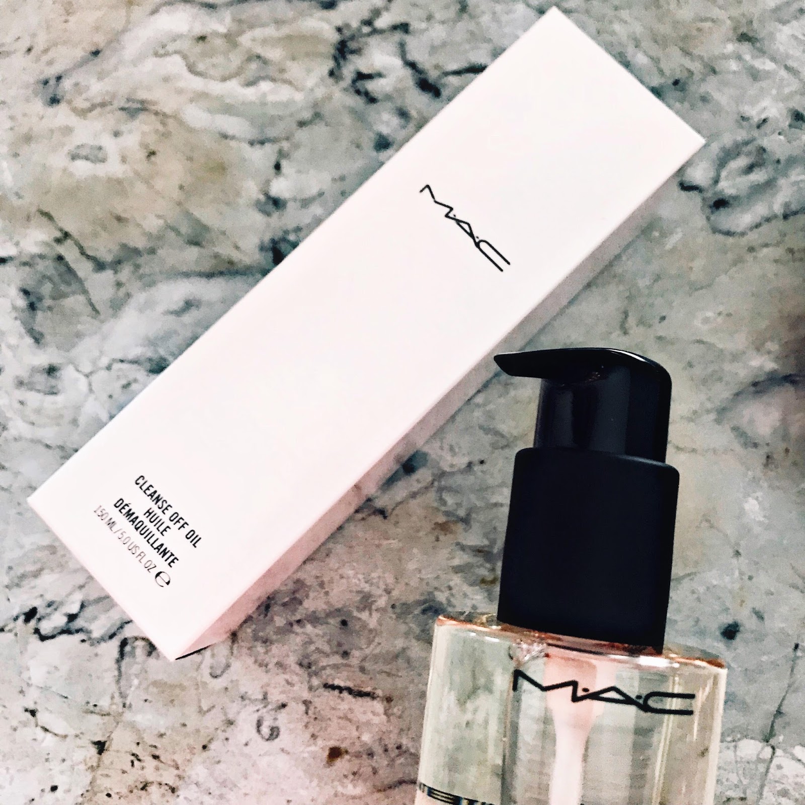 Bimba y sus cosas: MAC CLEANSE OFF OIL ACEITE DESMAQUILLANTE