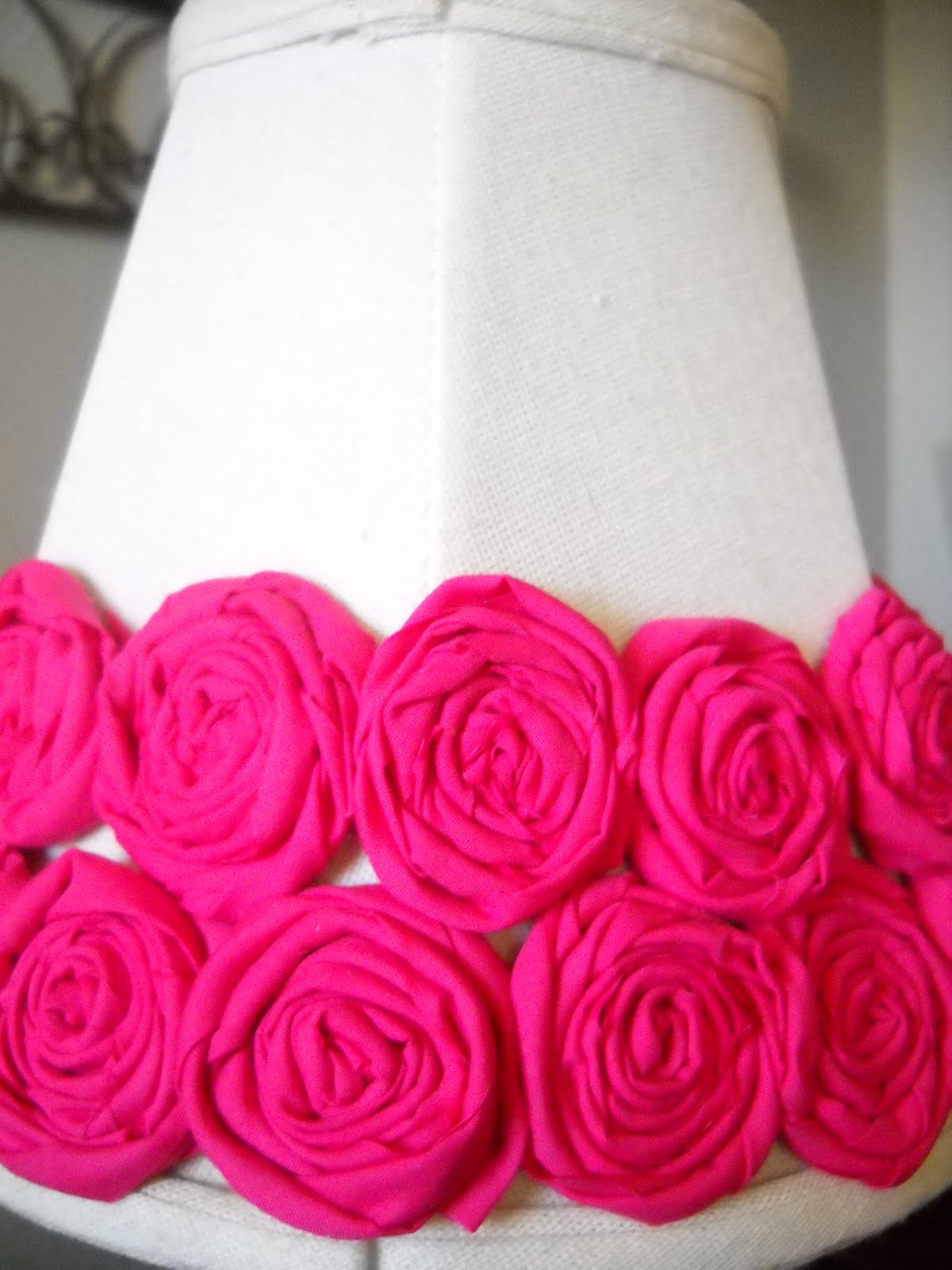 So I Saw This Tutorial ...: Teen Room Redo Part 1: Prettified Lamp Shade