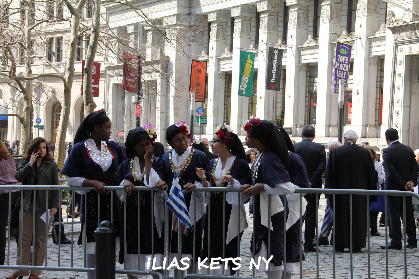ILIAS KETS NY: *** Η ΤΕΛΕΤΗ ΕΠΑΡΣΗΣ ΤΗΣ ΕΛΛΗΝΙΚΗΣ ΣΗΜΑΙΑΣ